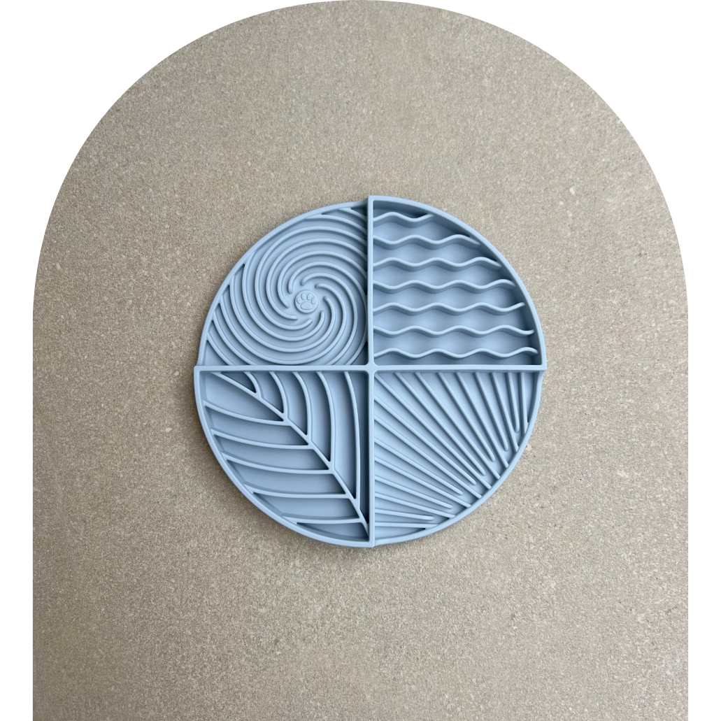 The Sweet Treat Lick Mat in Blueberry – The Cahli Collective